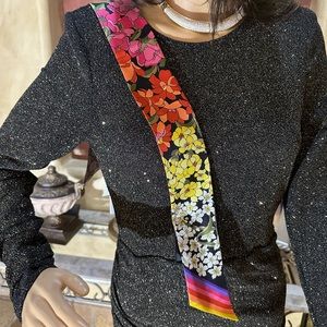 Gucci | Accessories | Stunning New 0 Silk Gucci Twilly Scarf | Poshmark